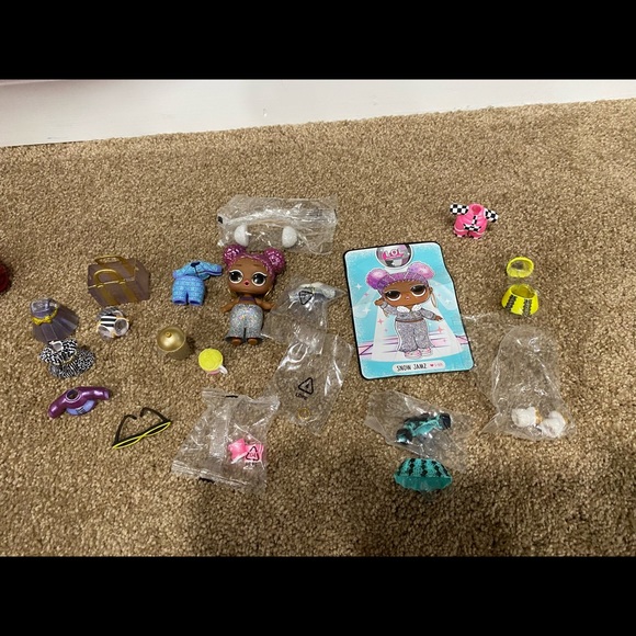 L.O.L. Surprise! | Toys | More Than 2 Pieces Snow Jamz Doll And Her ...